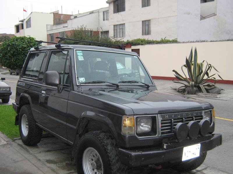 Hyundai Galloper technical specifications and fuel economy